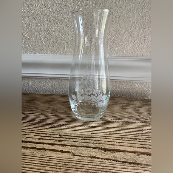 Vintage | Accents | Vintage Ftd 7 Vase With Etched Flower Design | Poshmark